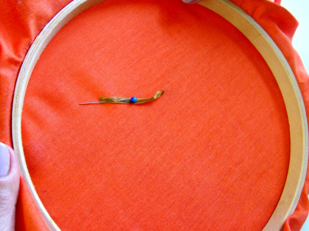 Passo a Passo de Canga de Praia com Bordado de Fitas! - Lojas Linna